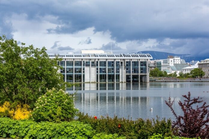 New Flag Rules Proposed for Reykjavík City Hall