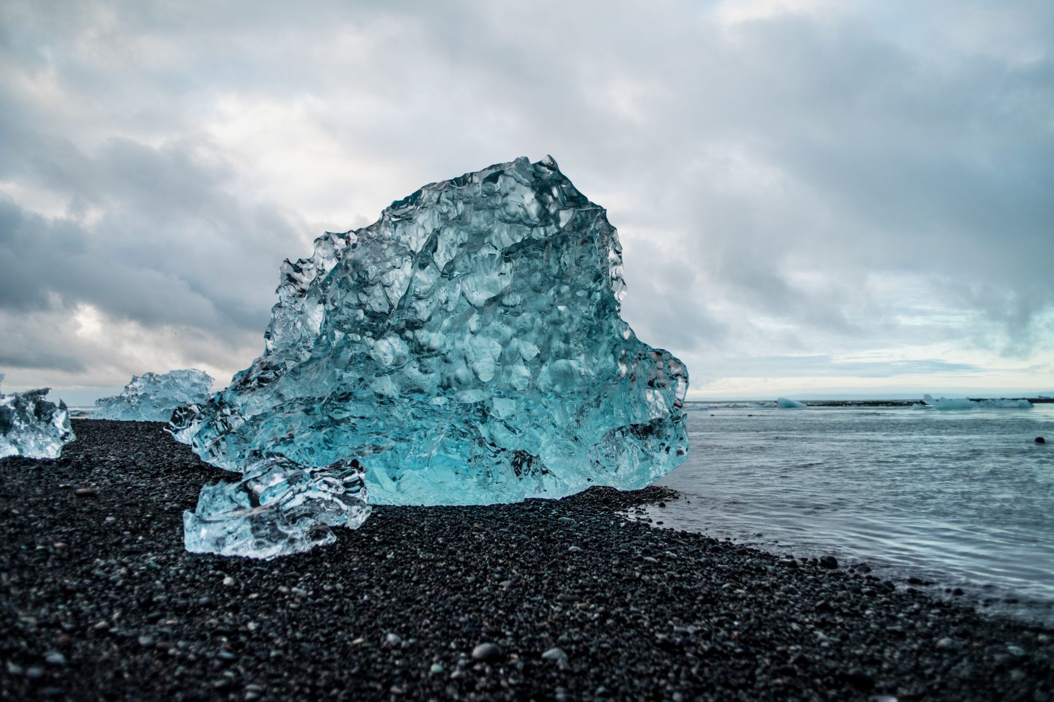 Diamond Beach | The Wonders of Jökulsárlón Glacier Lagoon