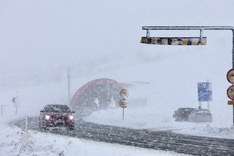 Snowfall Expected Across Iceland Today