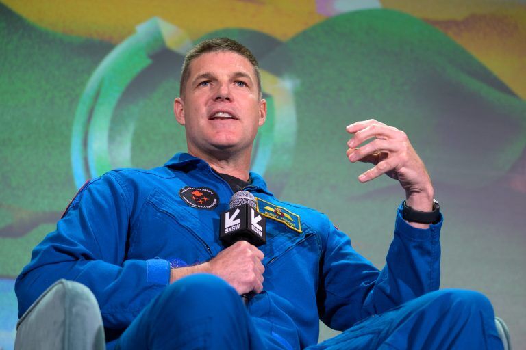 Artemis II Crew Completes Lunar-Like Geology Training in Iceland