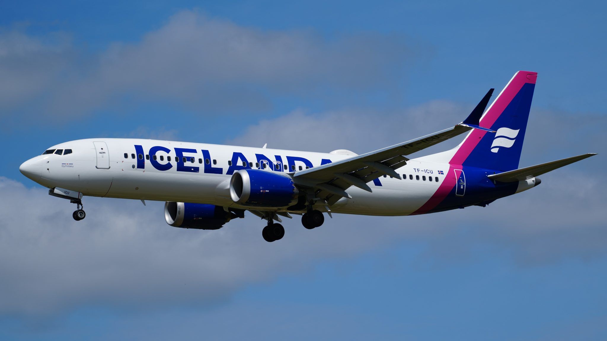 Icelandair Cancels More Flights Amid Aircraft Shortage